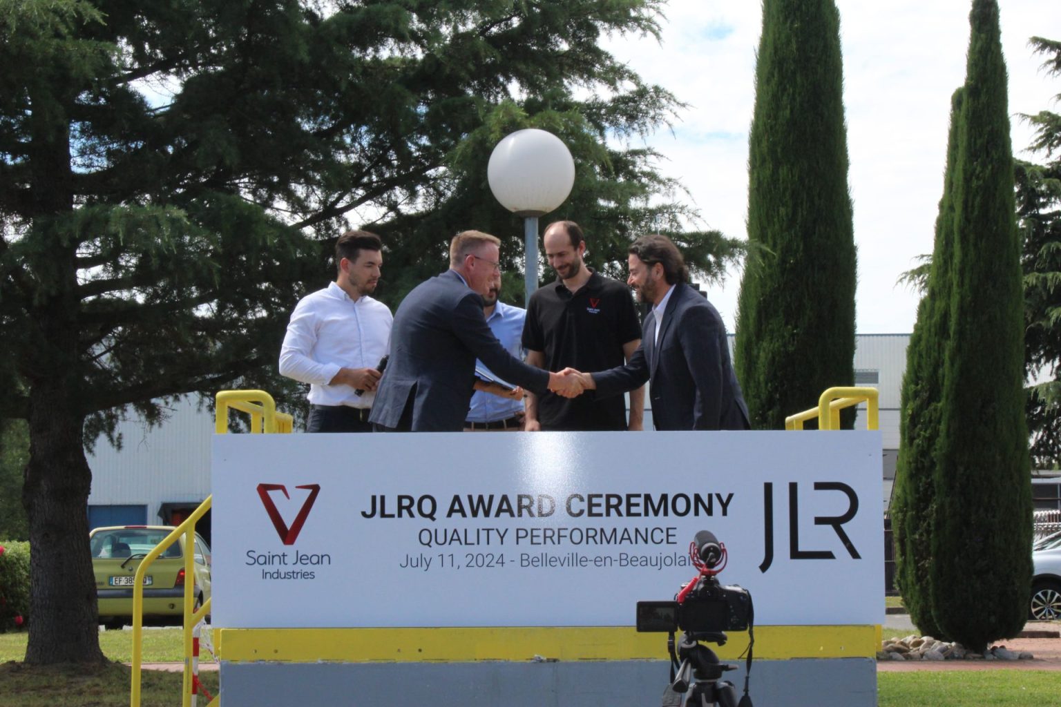 Saint Jean Industries receives Jaguar Land Rover Supplier Quality Award ...